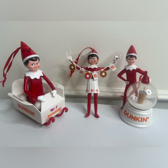 Dunkin Donuts | Holiday | Dunkin Elf Figurine Set | Poshmark